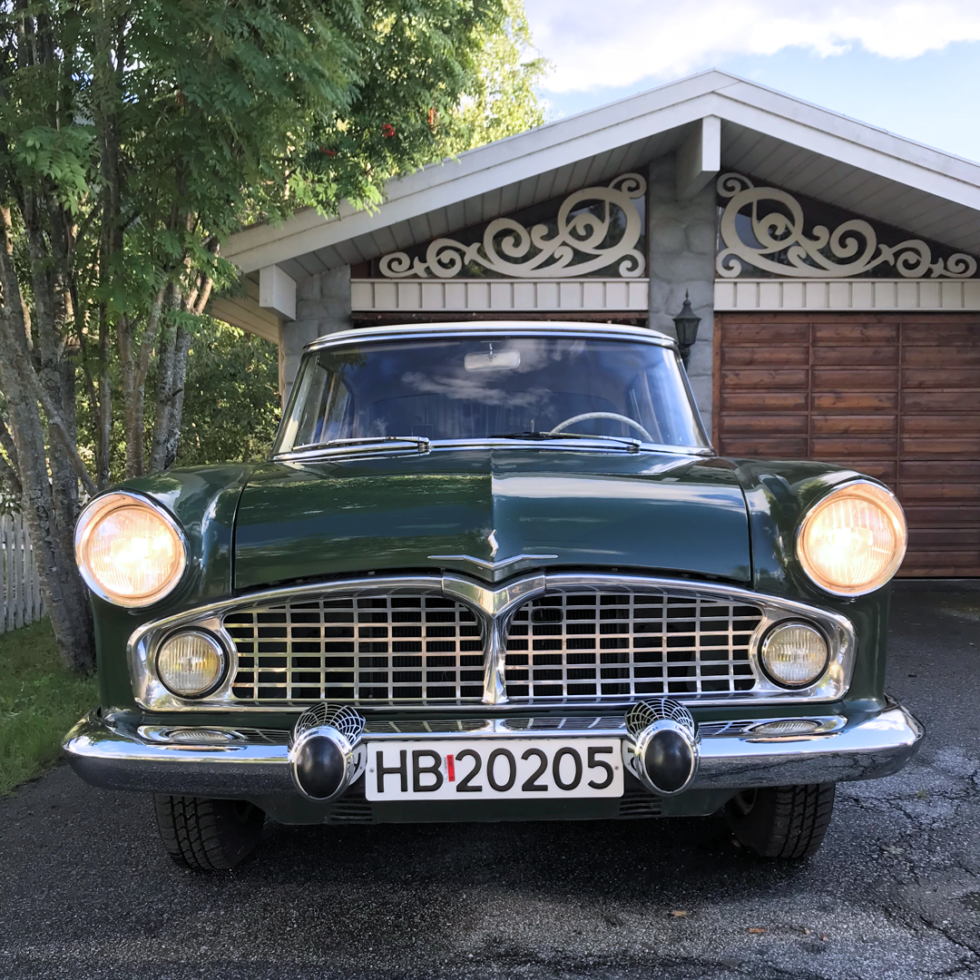Simca Vedette, Simca Beaulieu, Simca Chambord. Alle med V8.