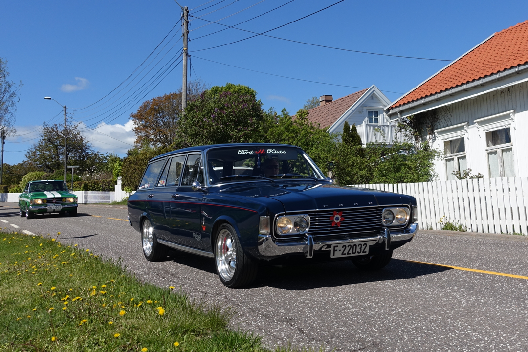 Ford P7 - Like etter at Ford P7 så dagens lys, endret de modellen.