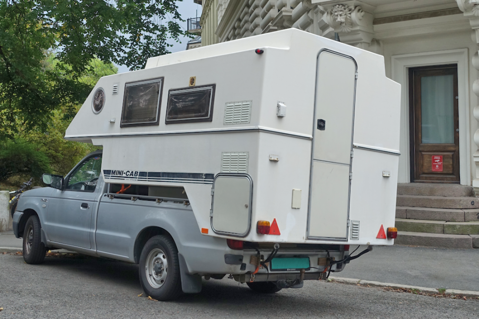 Mini-Cab fra Straume - Terjes biler - Passer japanske pickup'er